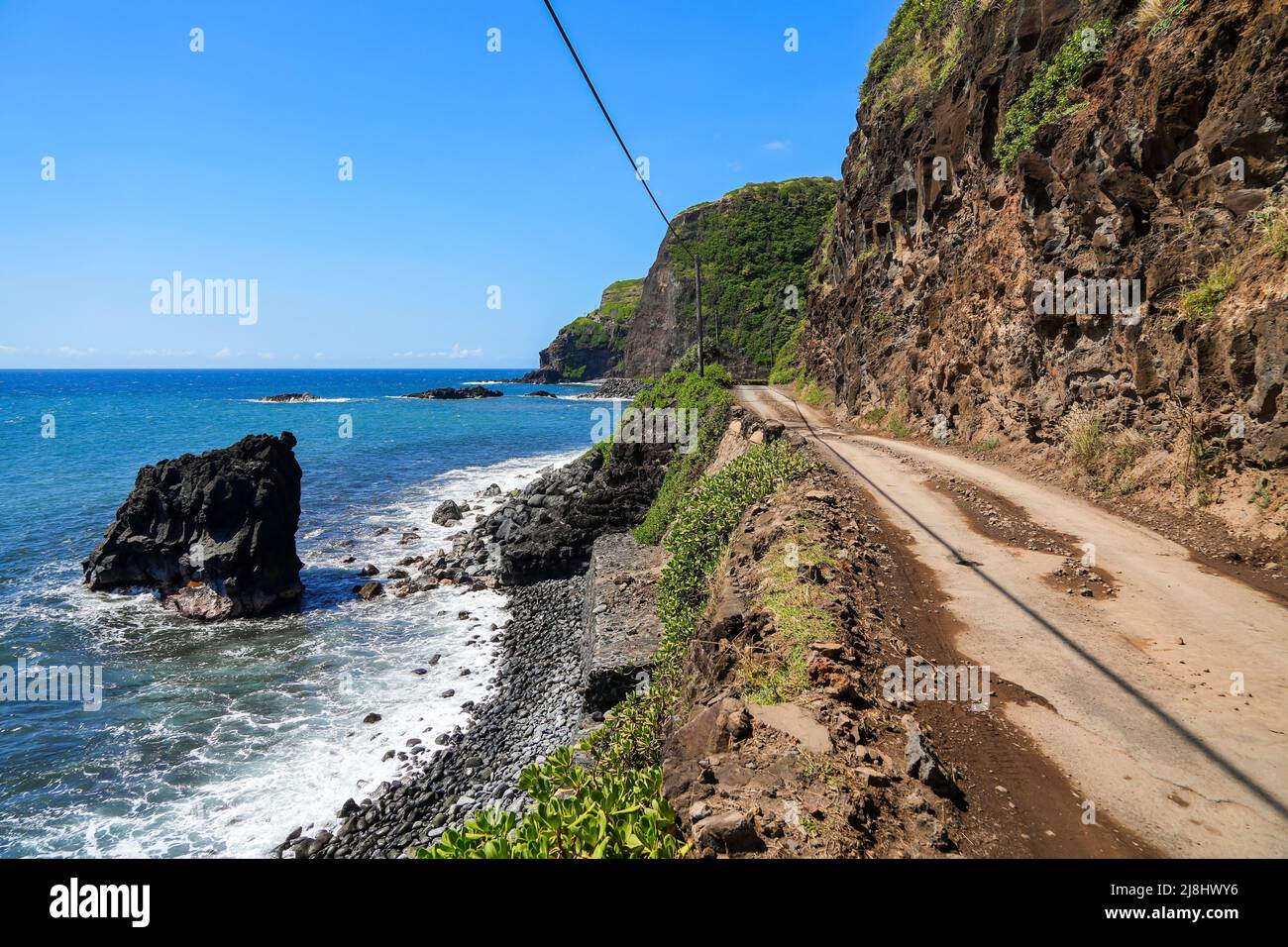 The end of Hana Highway in the southeast of Maui island, Hawaii ...