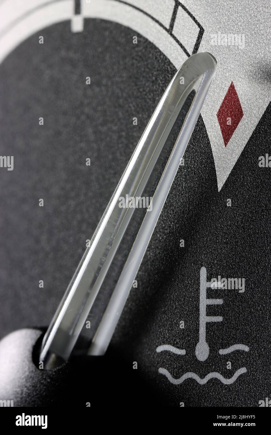 temperature gauge in truck dashboard - hot Stock Photo - Alamy