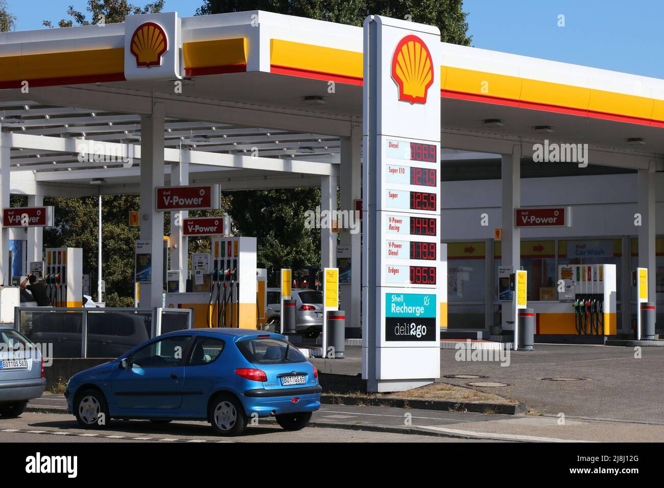 BOTTROP, GERMANY - SEPTEMBER 20, 2020: Shell gas station prices in ...