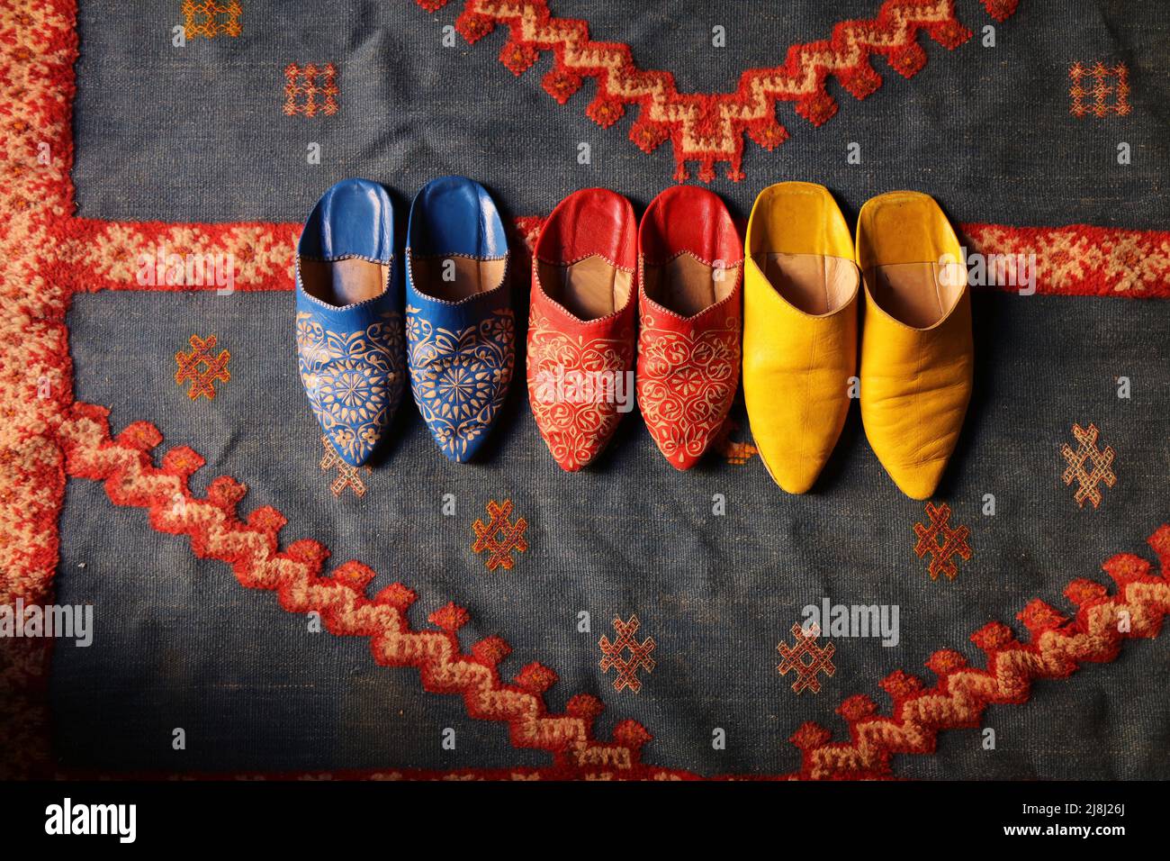 Traditional arabian slippers hi-res stock photography and images - Alamy