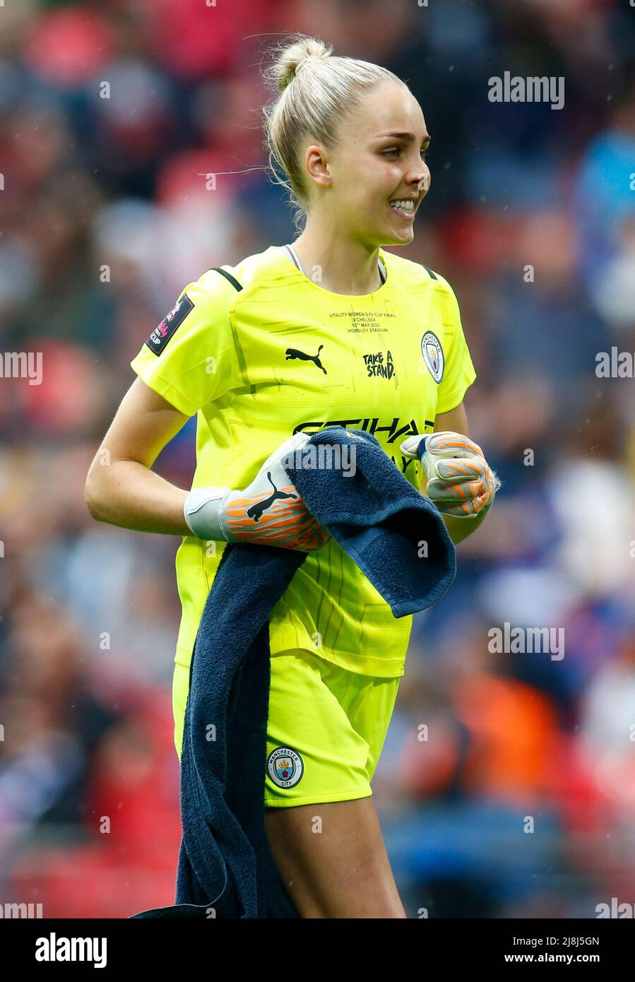 LONDON, ENGLAND - MAY 15:Ellie Roebuck of Manchester City WFC during ...
