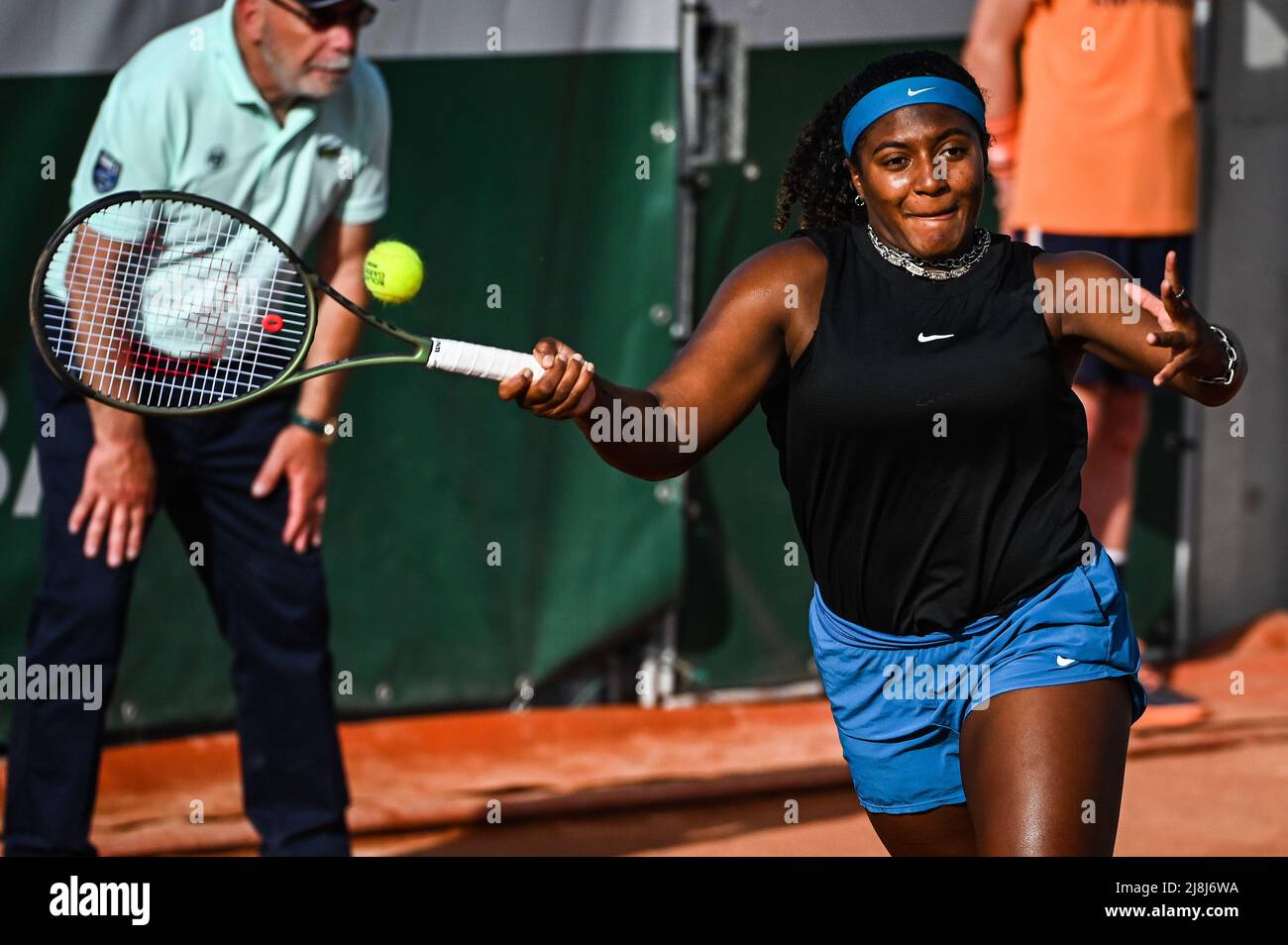 Hailey baptiste roland garros 2022 hi-res stock photography and images ...