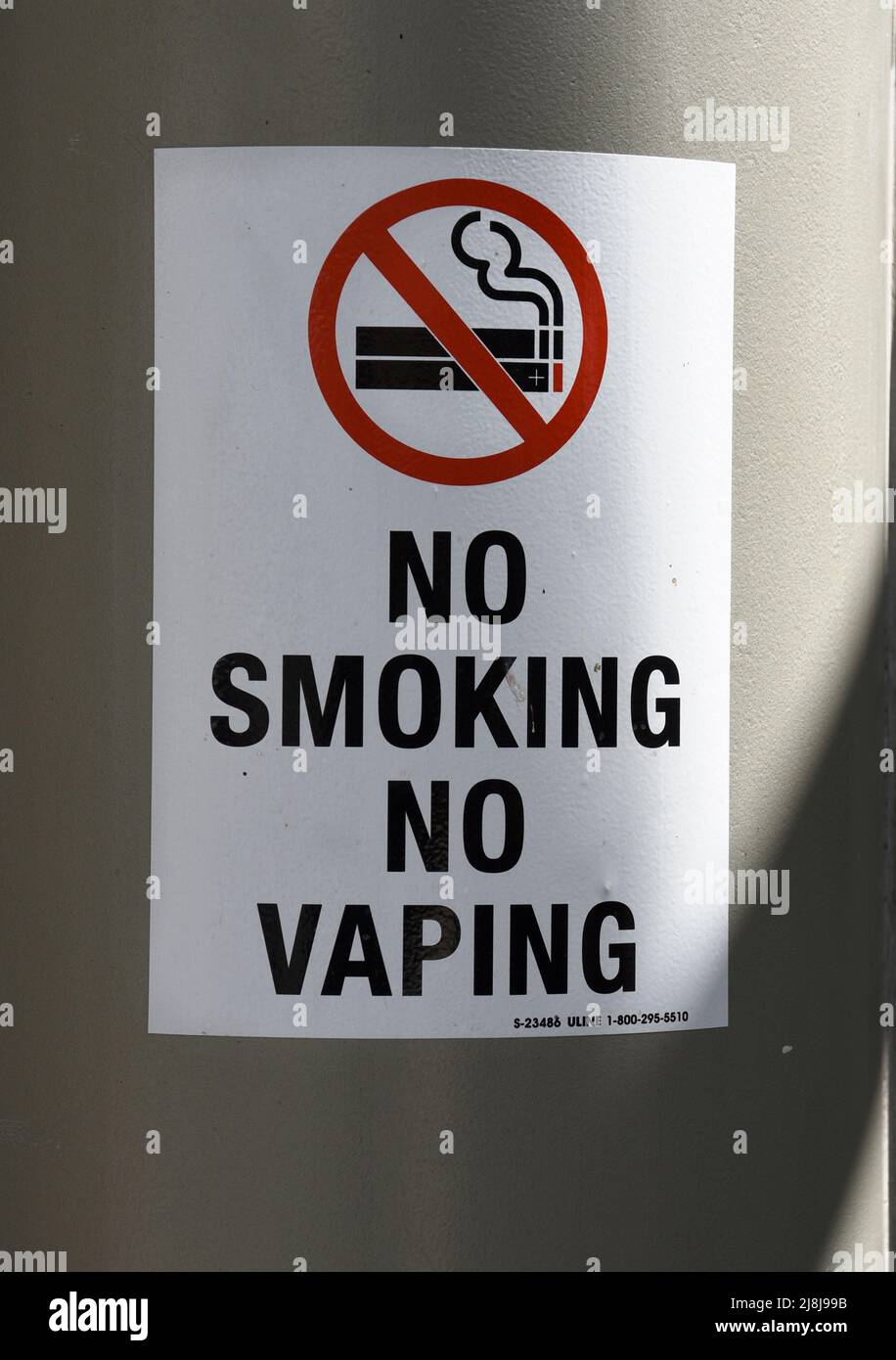 Vaping allowed hi-res stock photography and images - Alamy