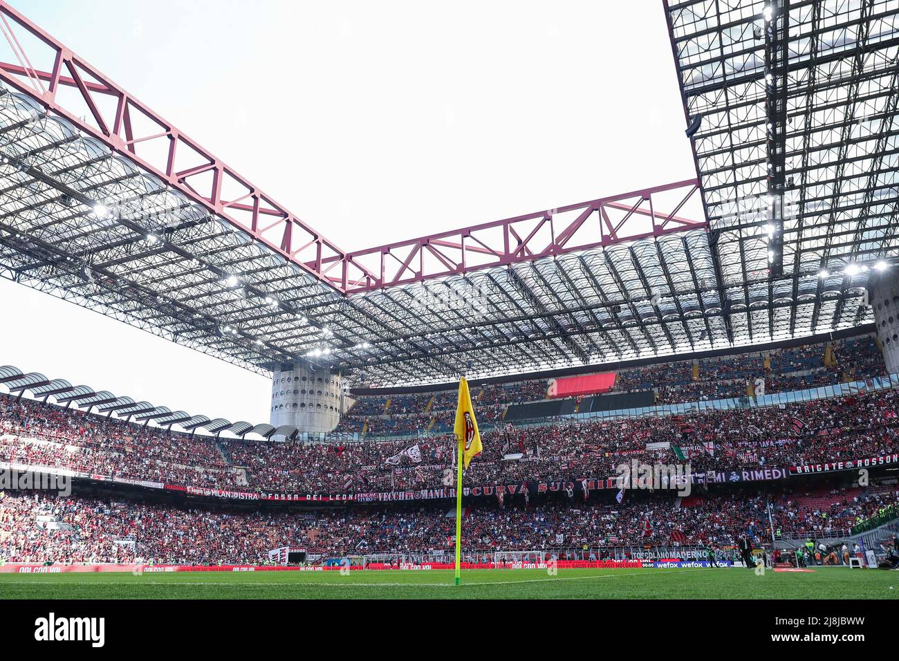 A general view inside the stadium during the Serie A 2021/22 football ...