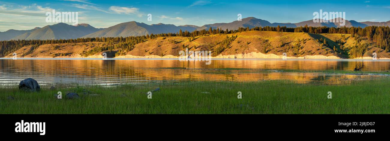 Sunset at Lake Koocanusa, British Columbia, Canada Stock Photo - Alamy