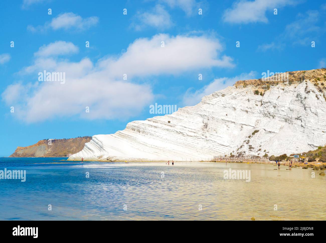 Beaches in sicily white cliffs hi-res stock photography and images - Alamy