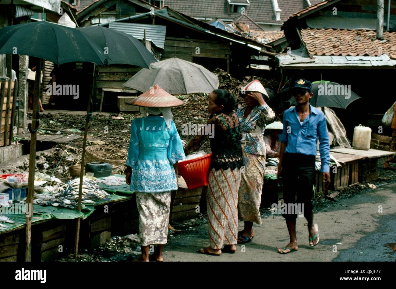 Sunda kelapa market hi-res stock photography and images - Alamy