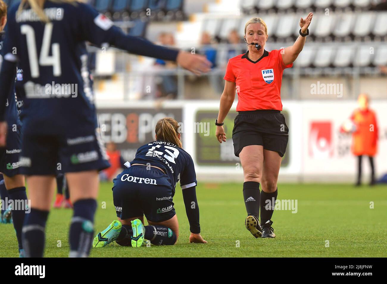 Linkoping, Sweden. 16th May, 2022. referee Sara Persson in the game in ...