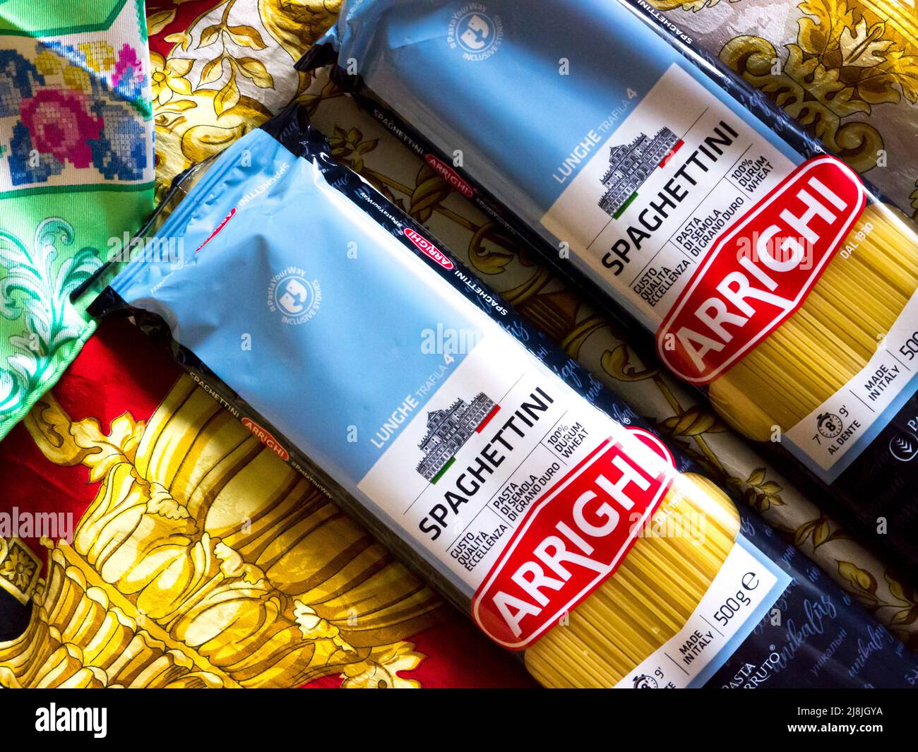 Pasta Berruto, ARRIGHI, Spaghettini № 4 Stock Photo - Alamy
