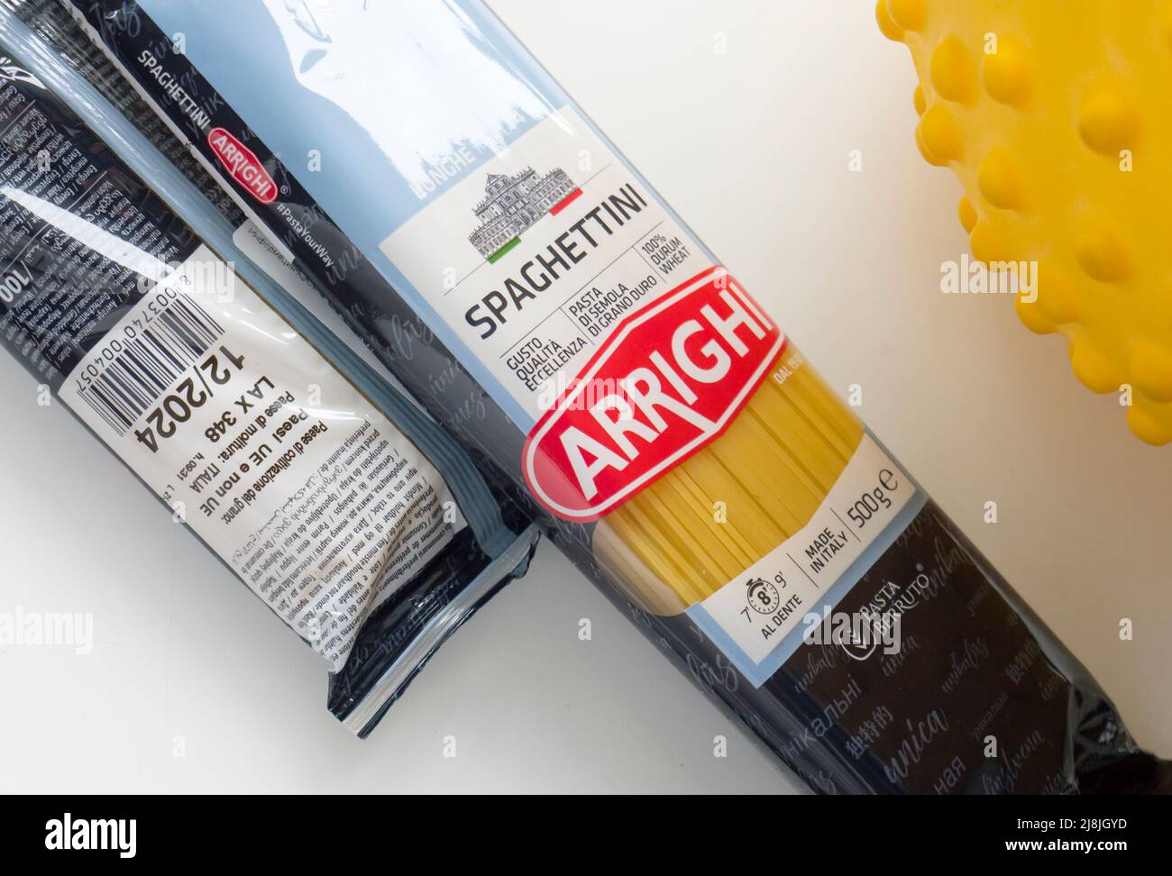 Pasta Berruto, ARRIGHI, Spaghettini № 4 Stock Photo - Alamy