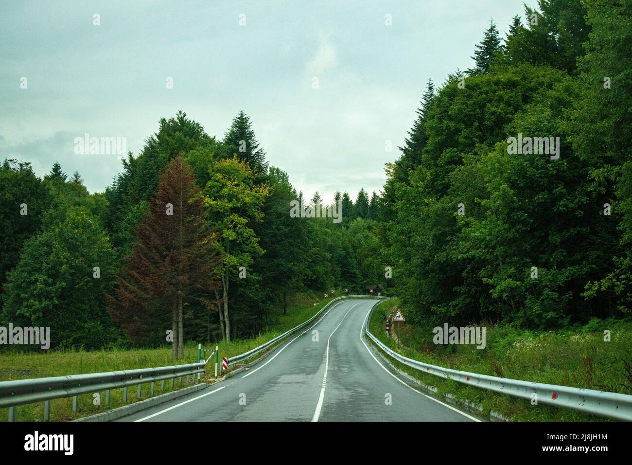 Ukrainian road signs hi-res stock photography and images - Alamy