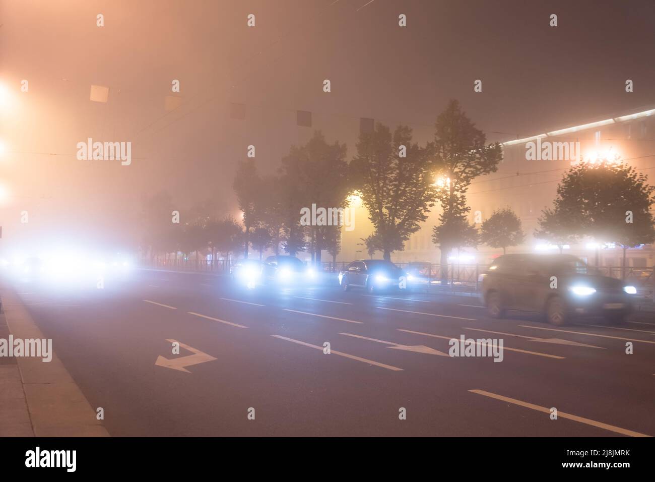 Scary lamp post night hi-res stock photography and images - Alamy