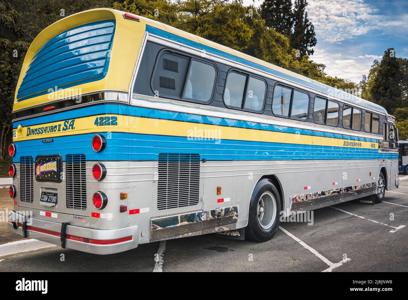 Vehicle Ciferal Dinossauro Scania BR116 on display at Bus Brasil Fest ...