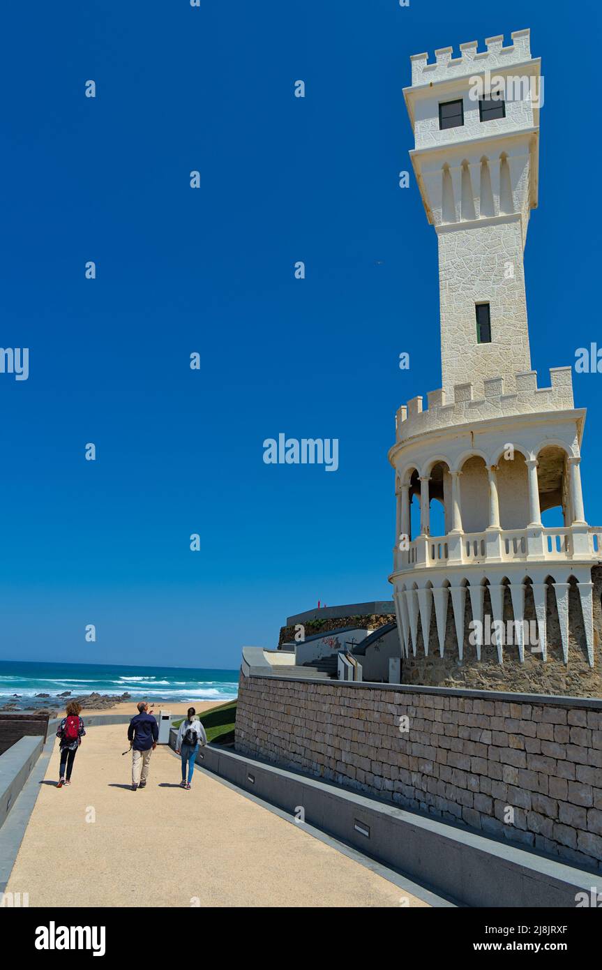 Santa Cruz beach and its iconic tower during a sunny day summer day ...