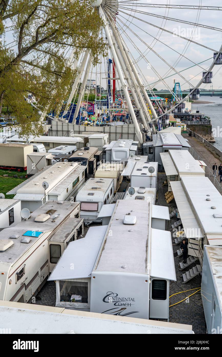 Funfair, fair, camp of the showmen, caravans of the funfair operators ...