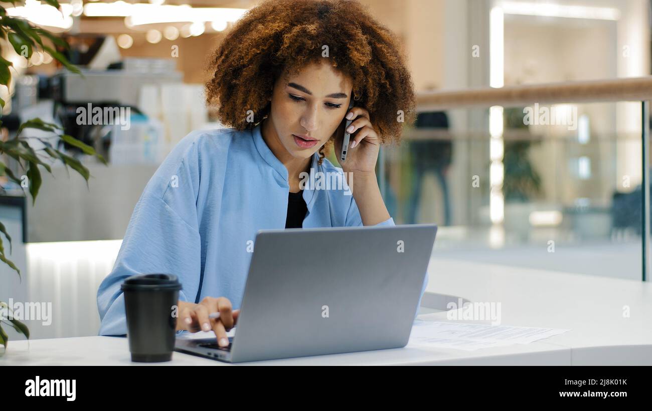 Mobile phone sad pain hi-res stock photography and images - Alamy