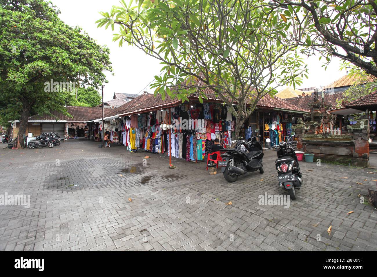 View of Legian Art Market on Melasti Street in Legian, Bali, Indonesia ...