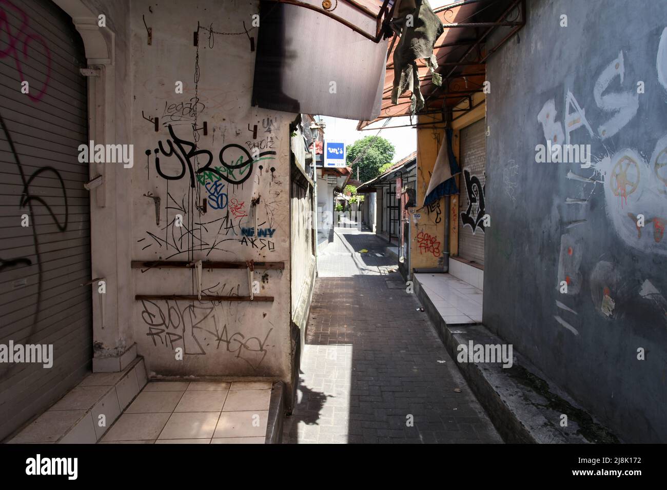 Shut down shops and cafe's on Poppies Lane 1 in Kuta, Bali, Indonesia ...