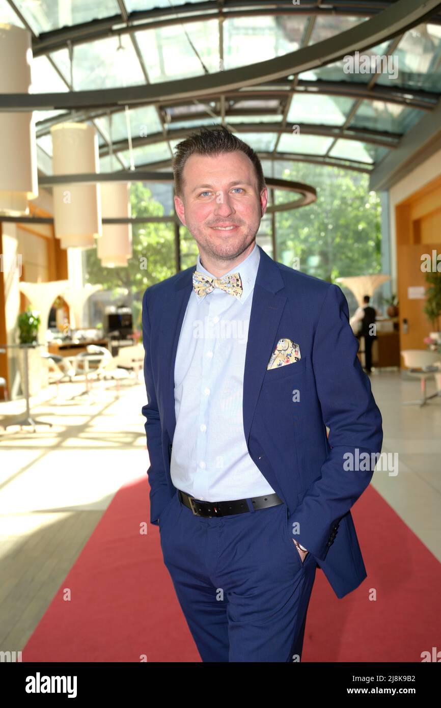 Praxiswissen hi-res stock photography and images - Alamy