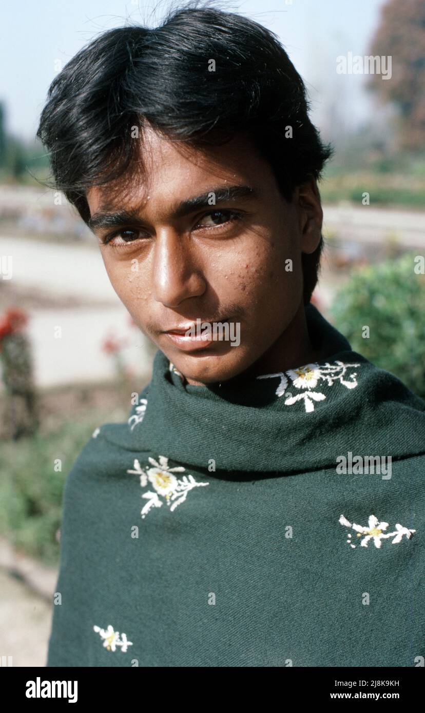 Guide enterprise hi-res stock photography and images - Alamy