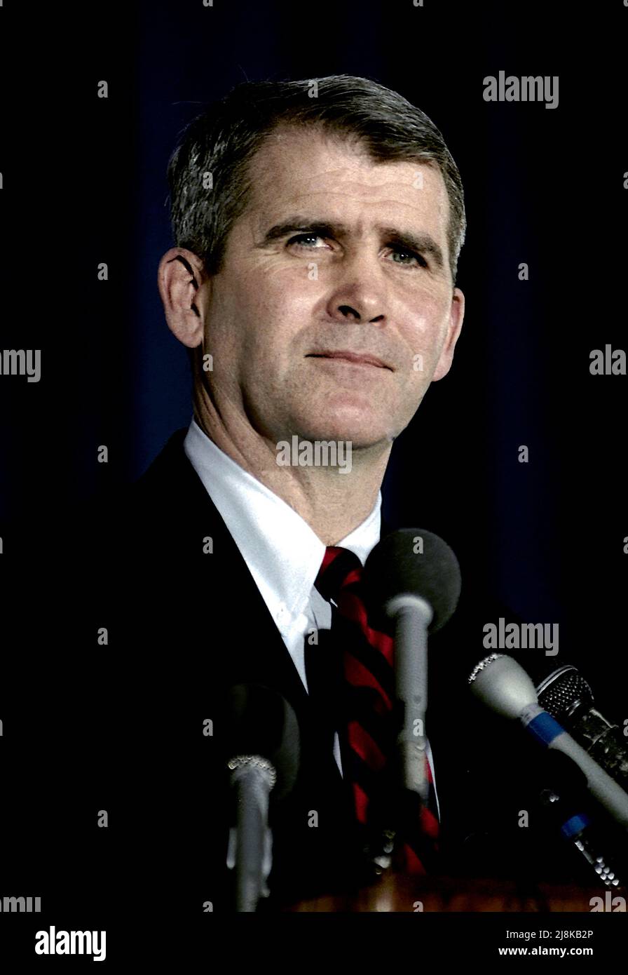 WASHINGTON, DC - FEBRUARY 19, 1992 Lt. Colonel Oliver North addresses ...