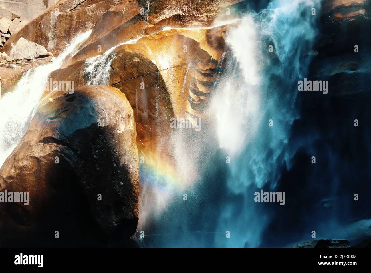 Water Fall over rocks in Yosemite Stock Photo - Alamy