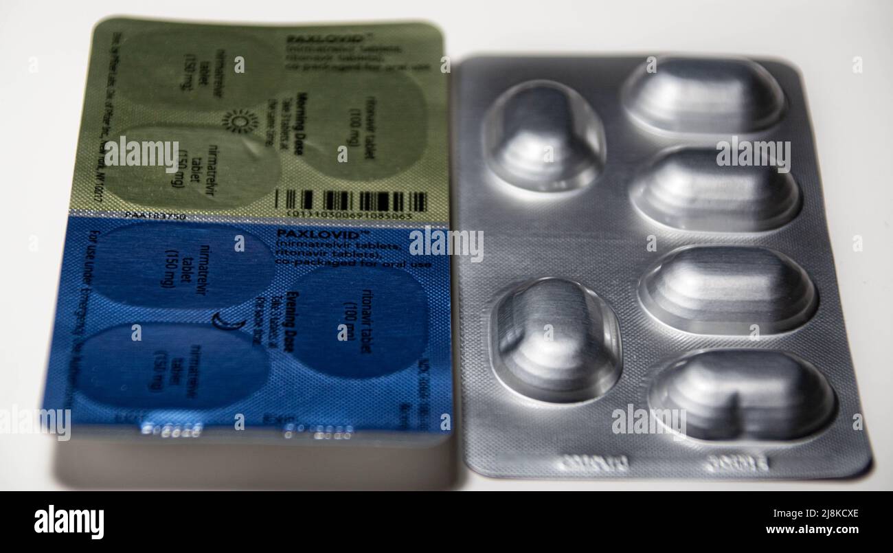 Paxlovid, blister, a highly effective COVID-19 treatment pills by ...