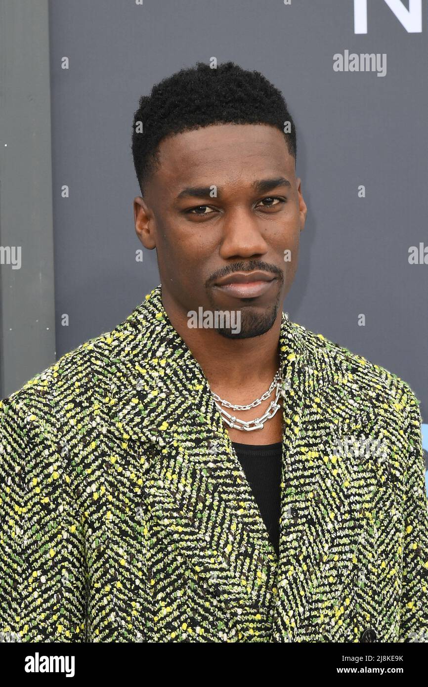 Giveon attends the 2022 Billboard Music Awards at MGM Grand Garden ...