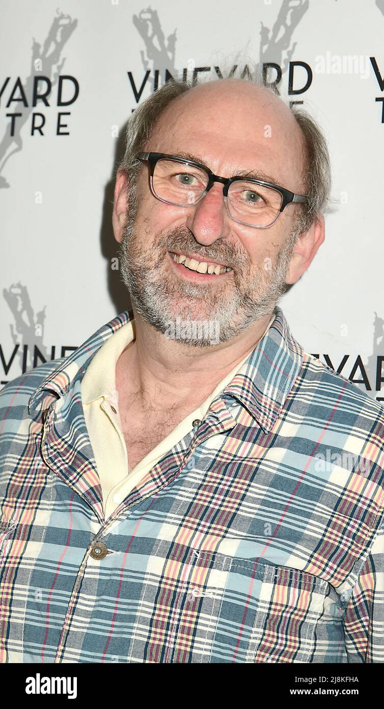 David cale hi-res stock photography and images - Alamy