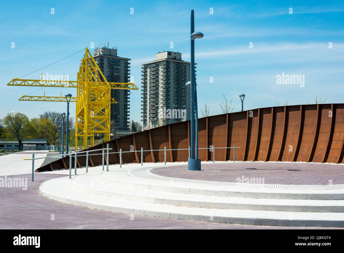 Pier 8 hi-res stock photography and images - Alamy