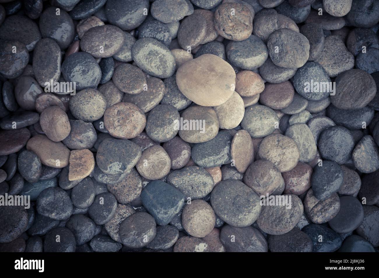 Wet rock river texture background Stock Photo - Alamy