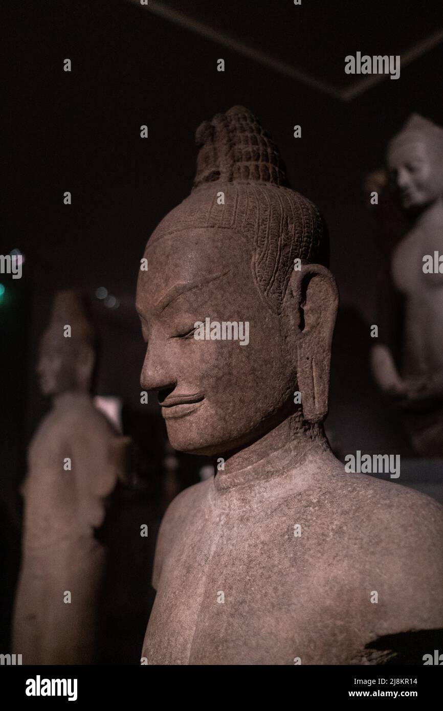 France, Paris. Illustration of daily life. Photograph by Martin ...