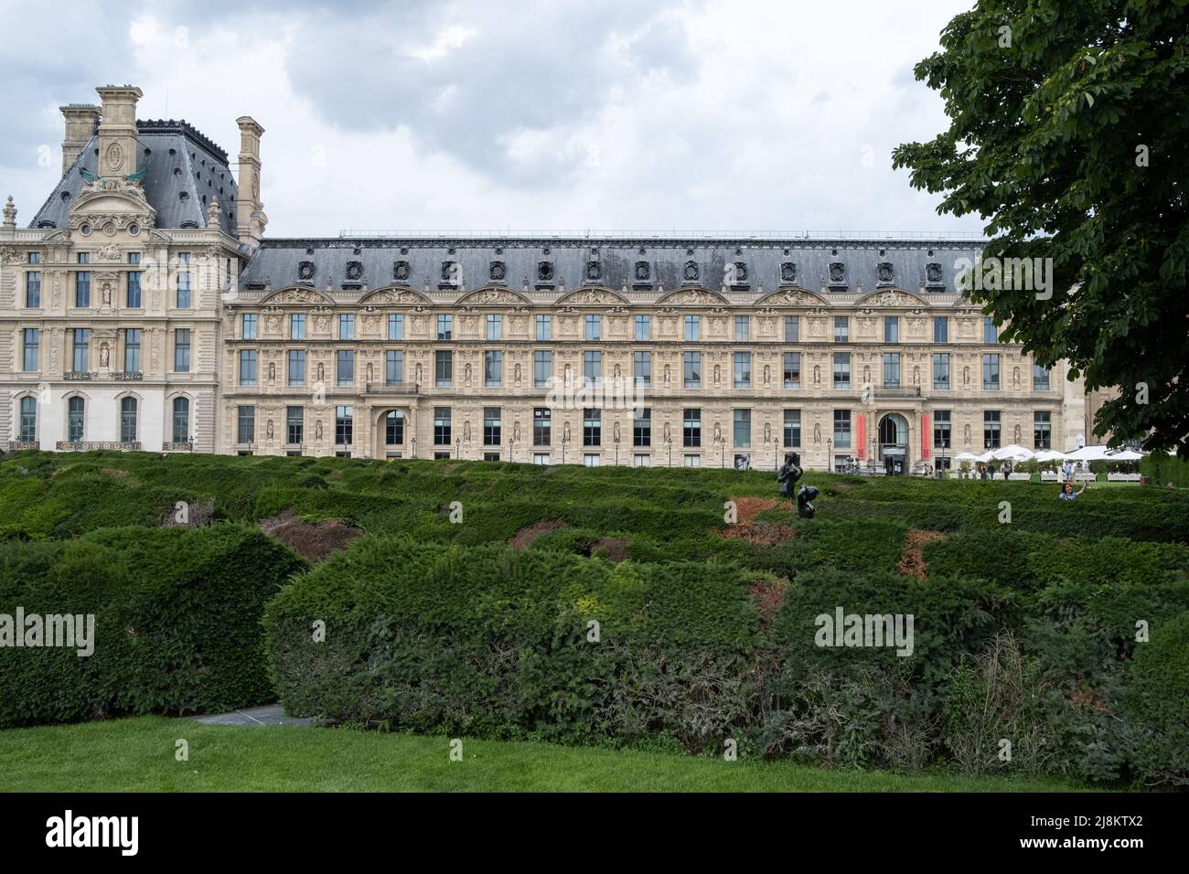 France, Paris. Illustration of daily life. Photograph by Martin ...
