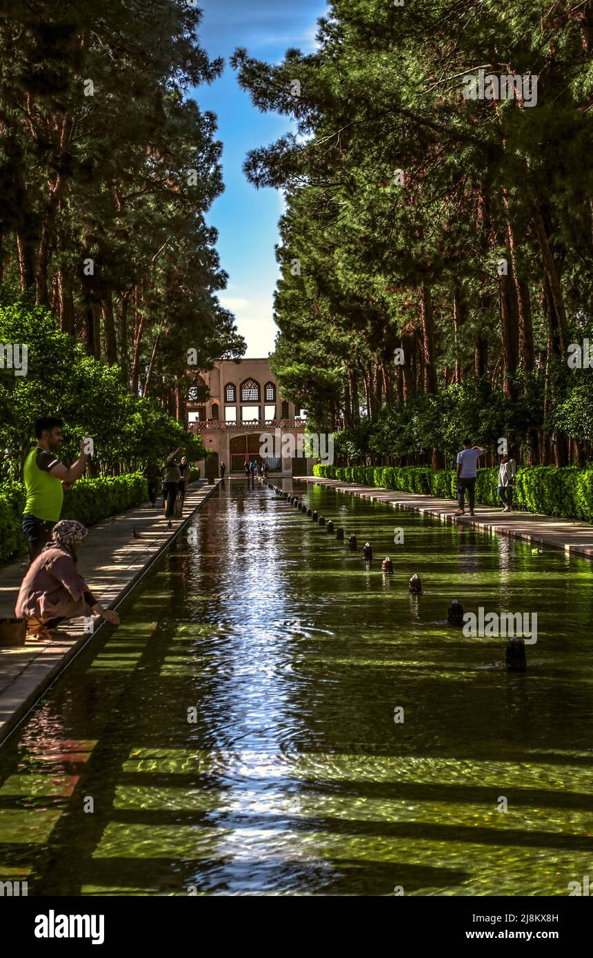 Unique irrigation method hi-res stock photography and images - Alamy