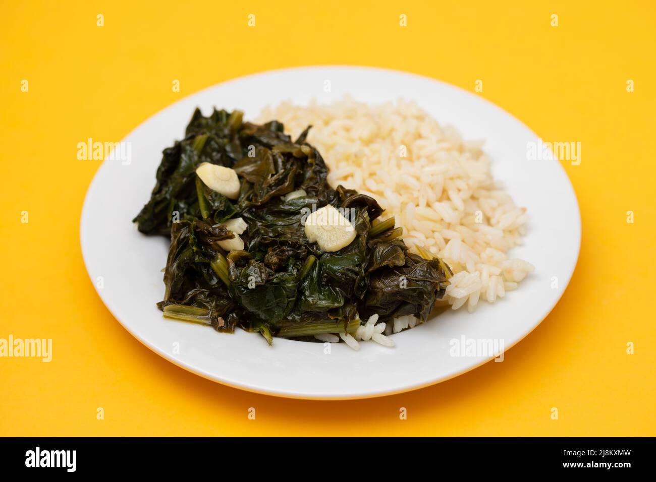 Fried spinach hi-res stock photography and images - Alamy
