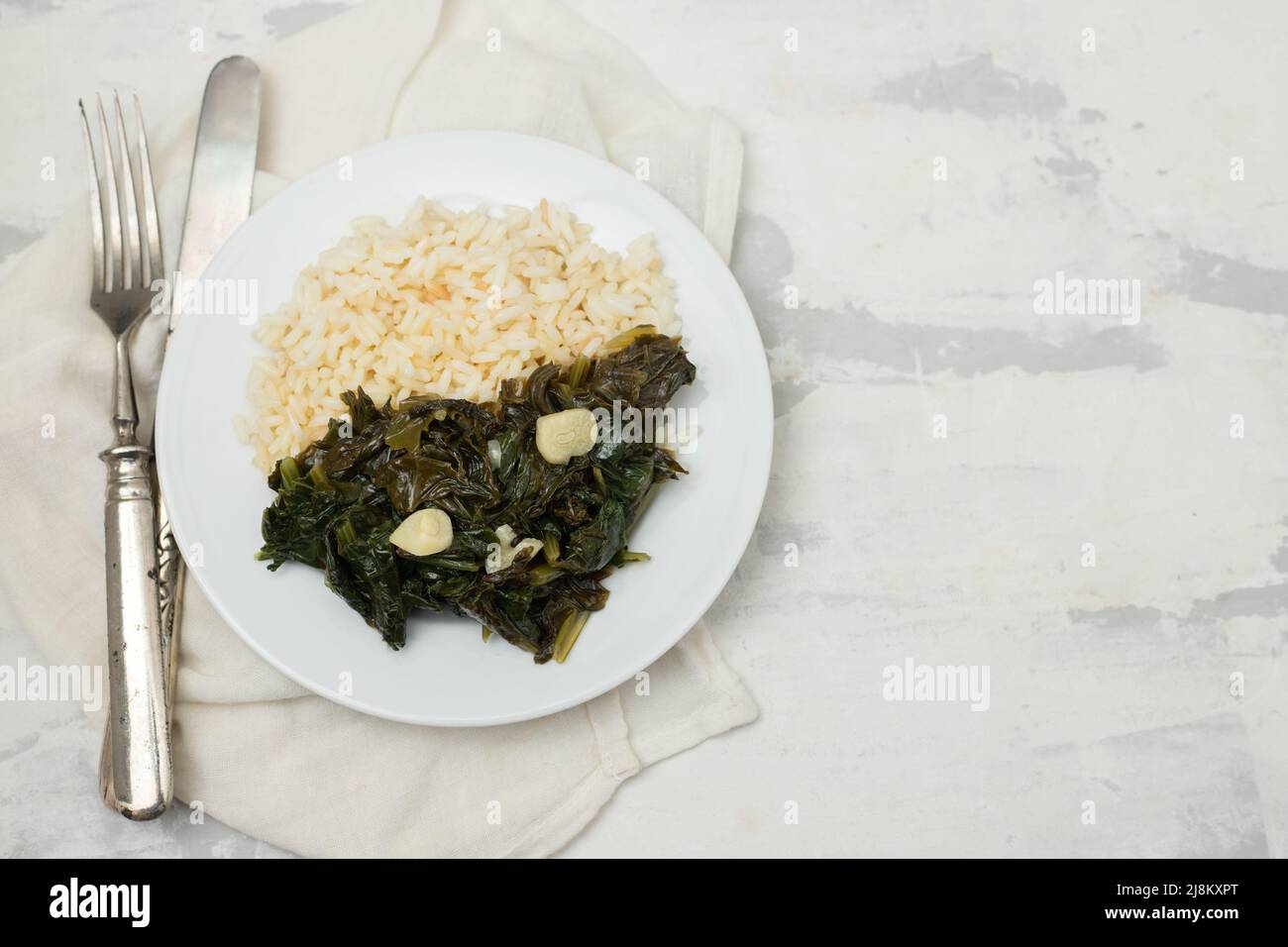 Fried spinach hi-res stock photography and images - Alamy