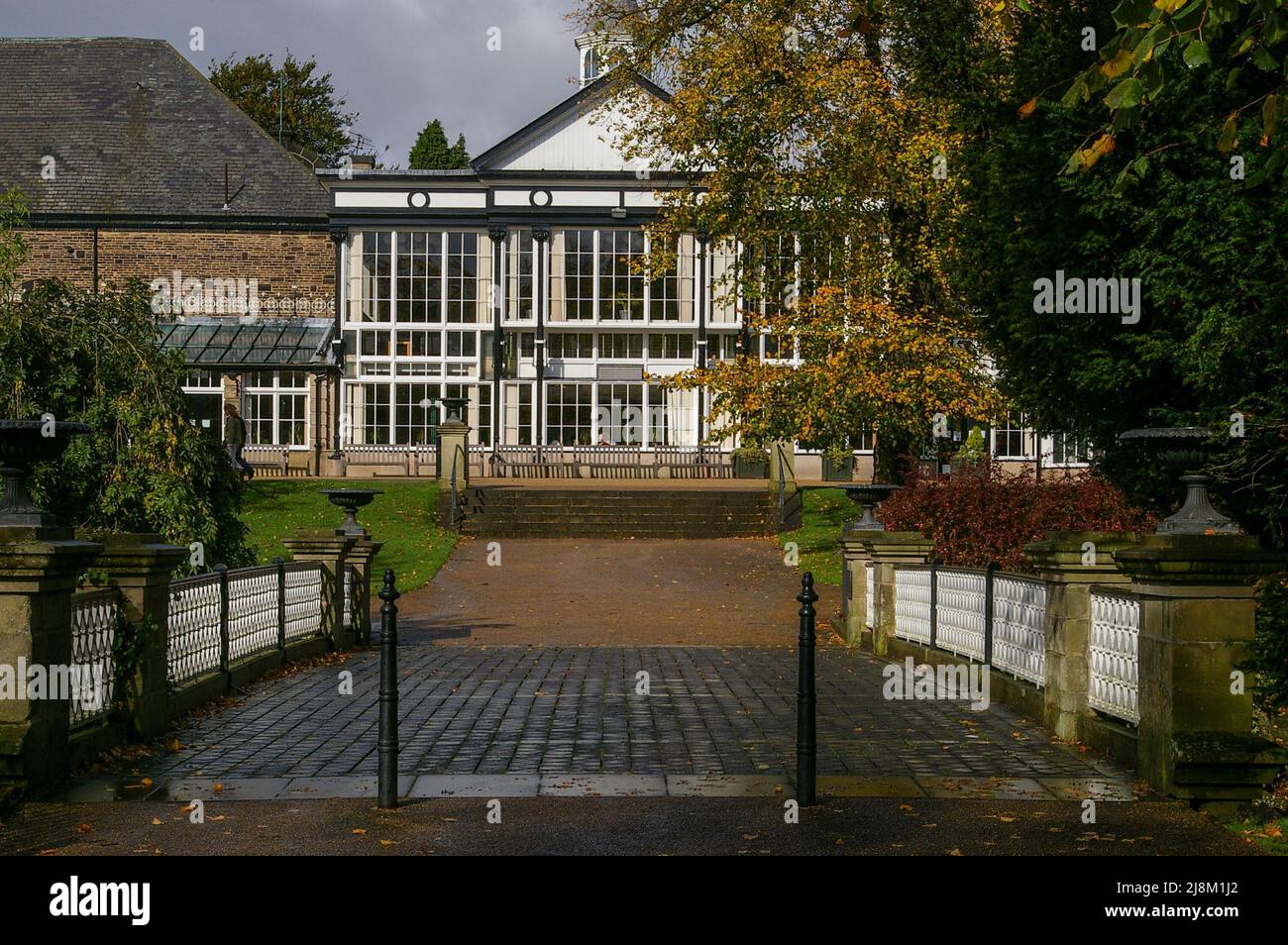 Buxton Pavilion viewed from the Pavilion Gardens, Buxton, Derbyshire ...