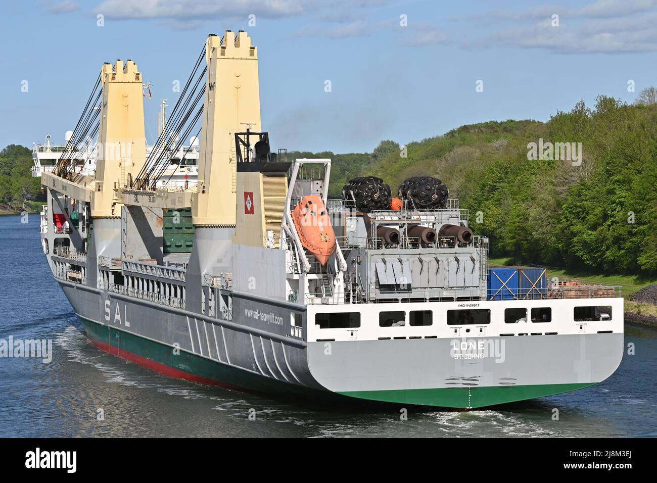 Heavy Lift Vessel LONE passing the Kiel Canal Stock Photo - Alamy