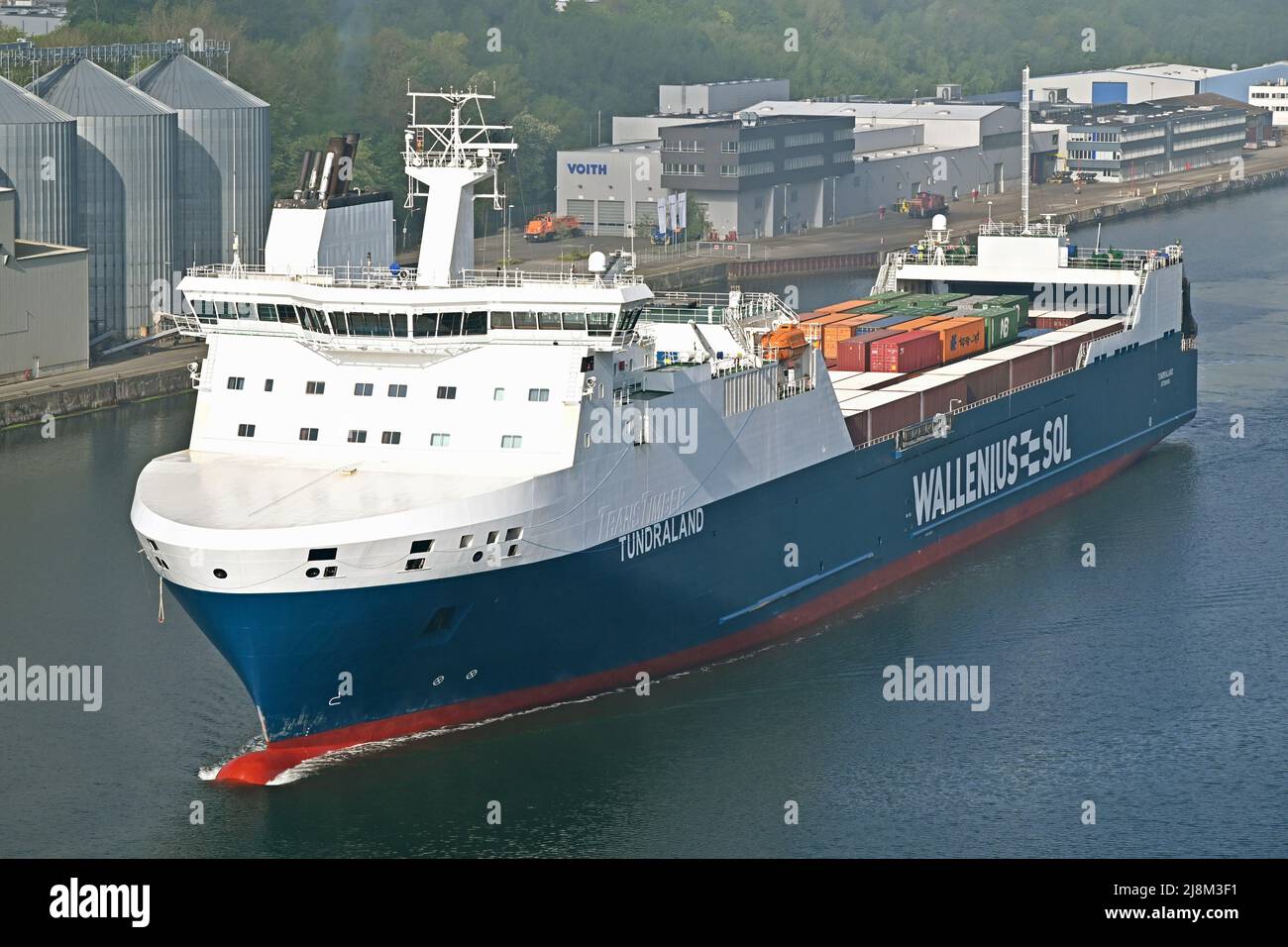 RO-RO Ship TUNDRALAND passing the Kiel Canal Stock Photo - Alamy