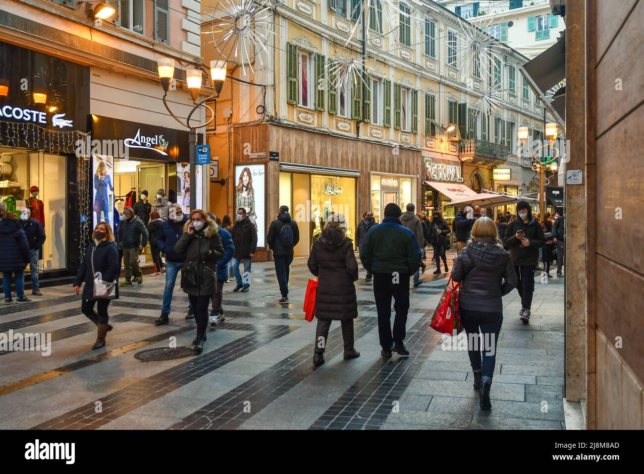 Sunset city street italy hi-res stock photography and images - Alamy
