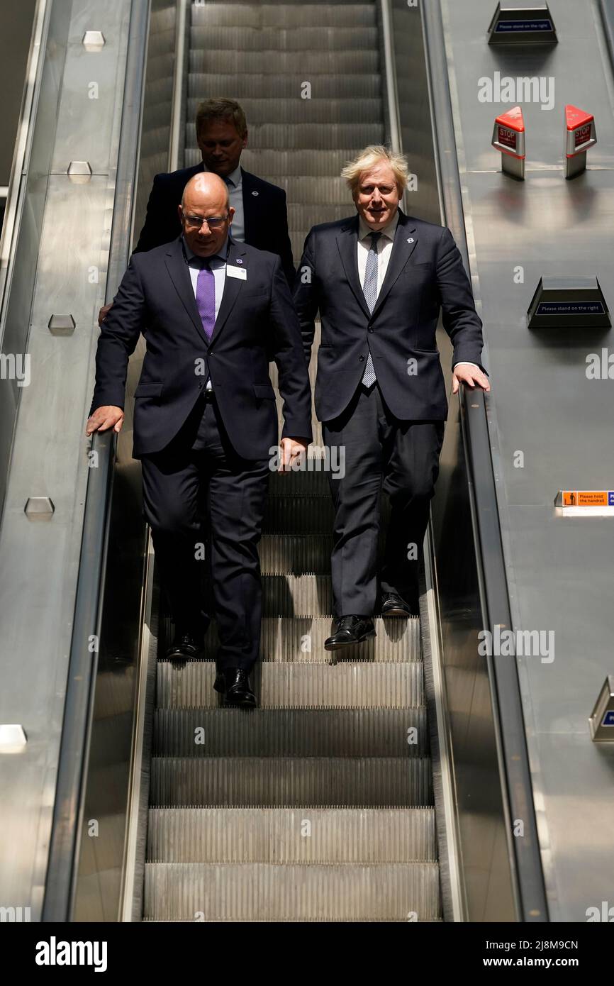 Prime Minister Boris Johnson with Transport Secretary Grant Shapps and ...