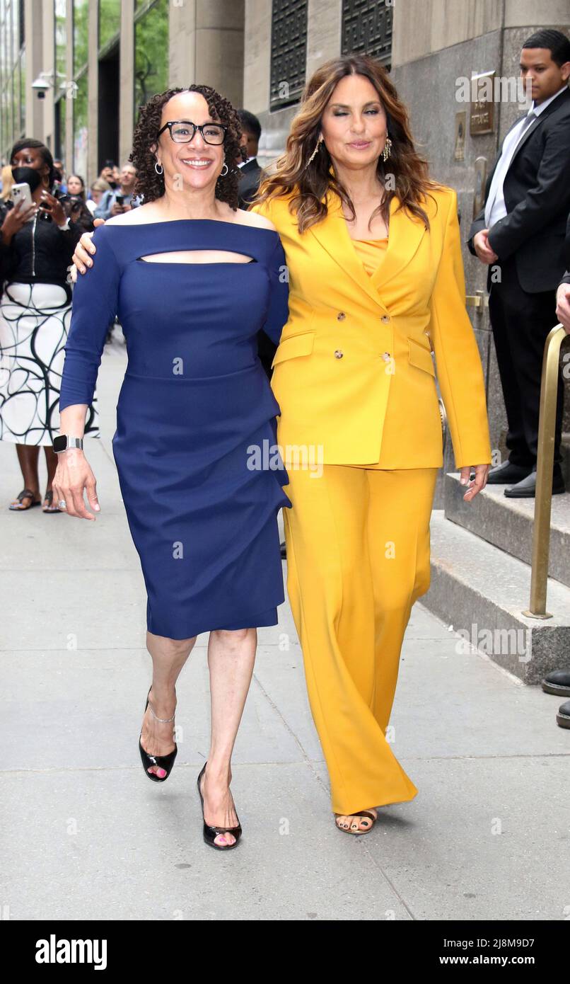 New York, US, May 16 2022.S, Epatha Merkerson, Mariska Hargitay attend ...