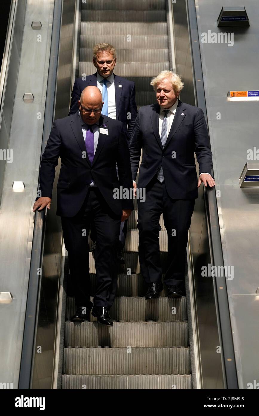 Prime Minister Boris Johnson with Transport Secretary Grant Shapps and ...