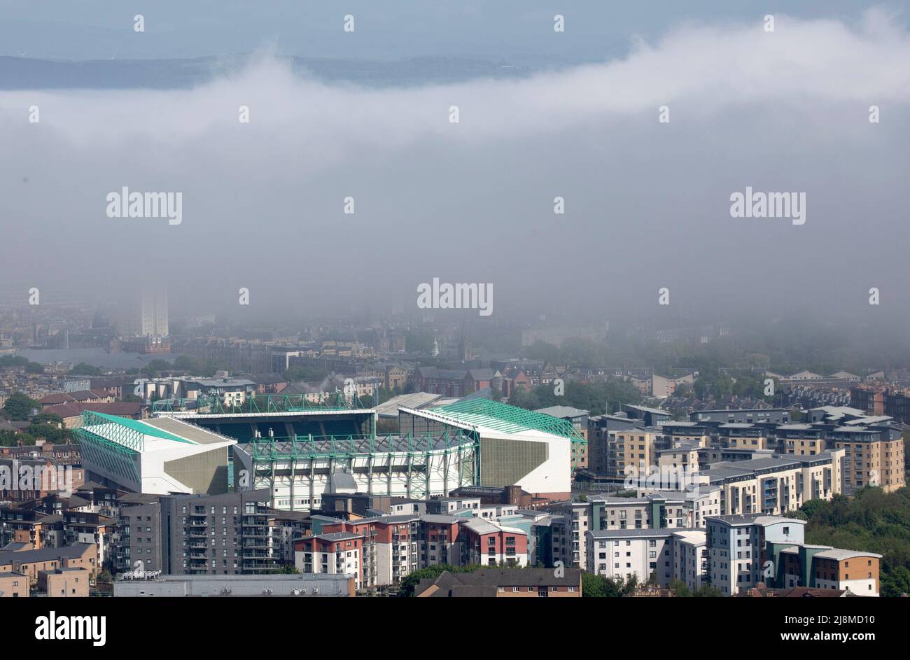 Edinburgh, Scotland, UK. 17th May 2022. Haar or sea fret coats the city ...