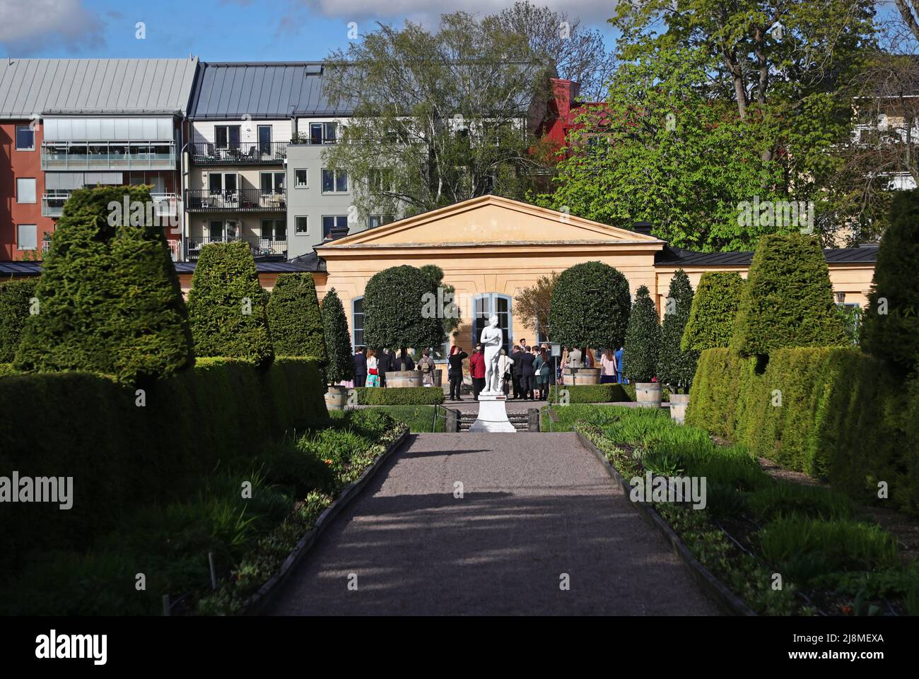 The Linnaeus Garden is a botanical garden at Svartbäcksgatan in Uppsala ...
