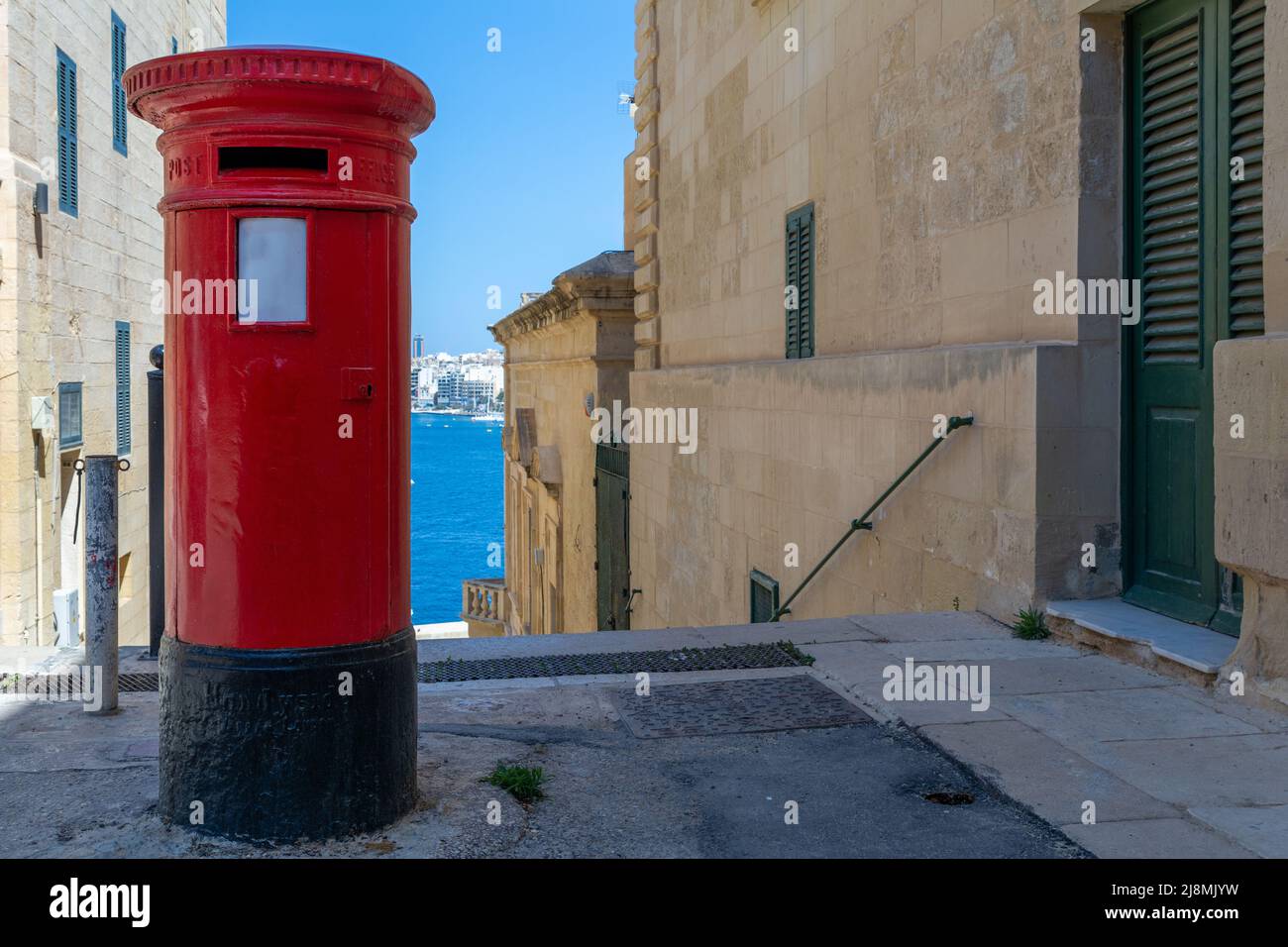 Red letter box valletta malta hi-res stock photography and images - Alamy