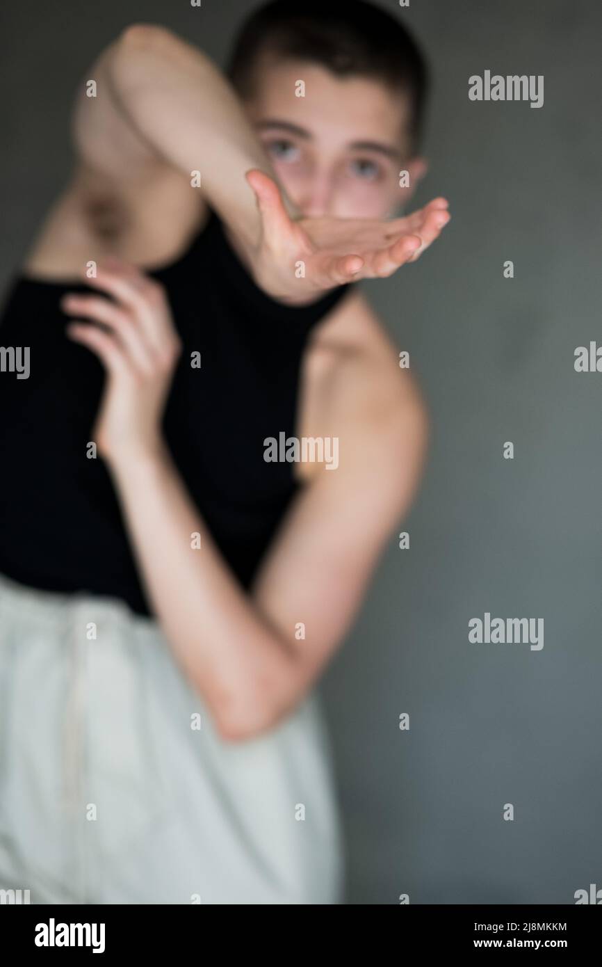 Peeping hi-res stock photography and images - Alamy