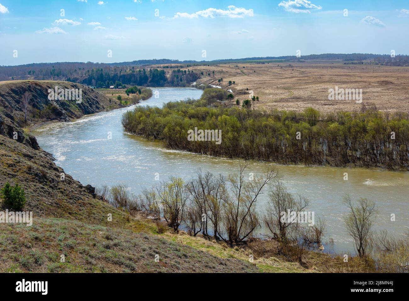 Golden kitat river hi-res stock photography and images - Alamy