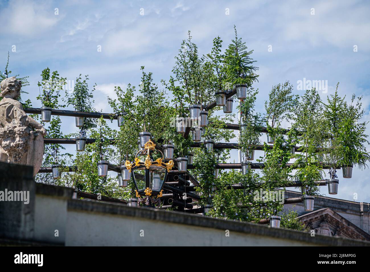 London UK, 17 May 2022. A celebratory ‘Tree of Trees’ installation ...