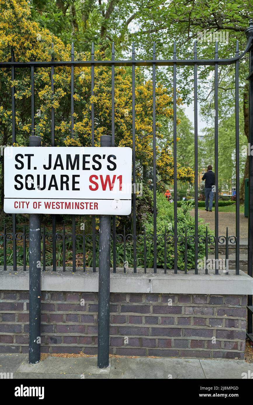 Street sign for St James's Square, Westminster, London SW1, England ...